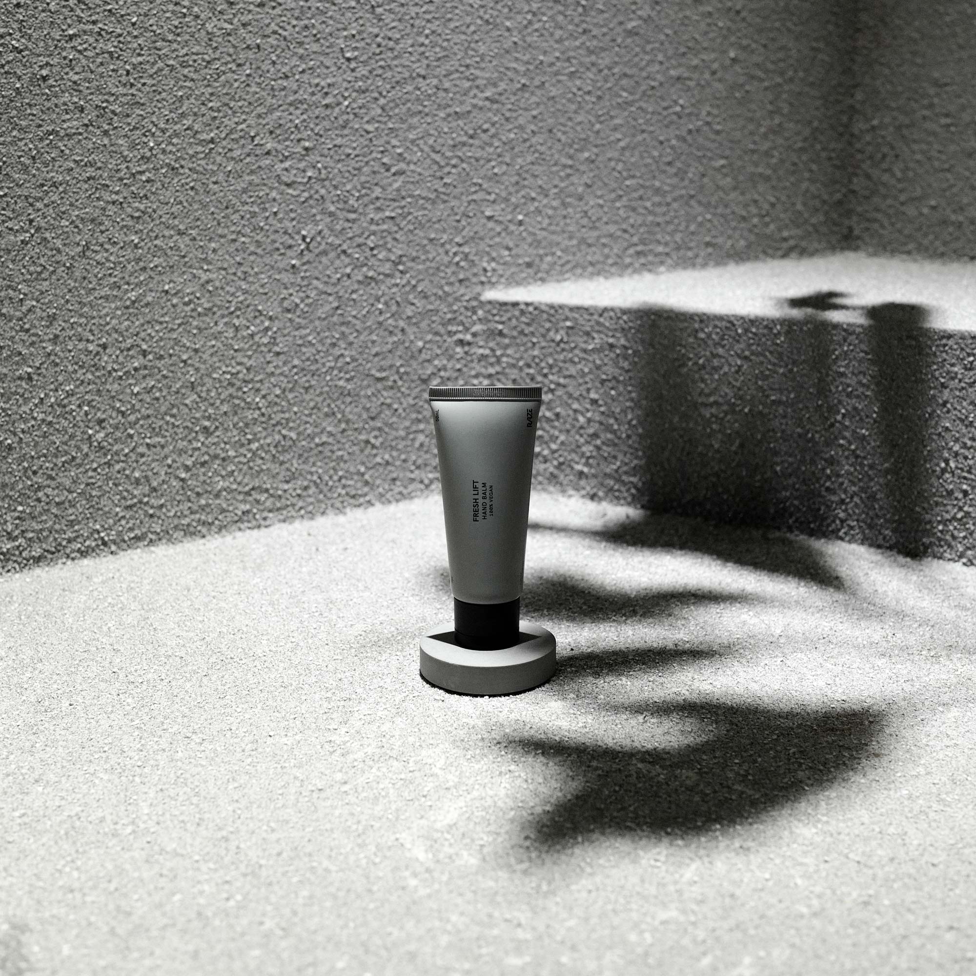 RAZE Official Site | Perfume, Interior Fragrance and Personal Care